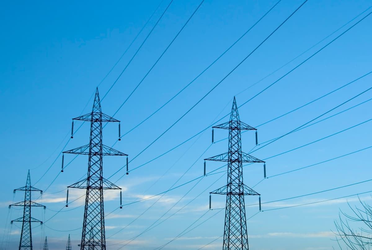 Dyr strøm: Hvorfor er strømmen dyr og hvordan spare inn