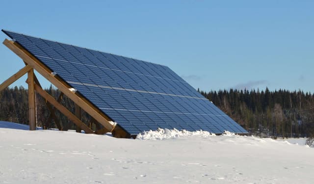 Solcellepanel på bakken: Fungerer det?